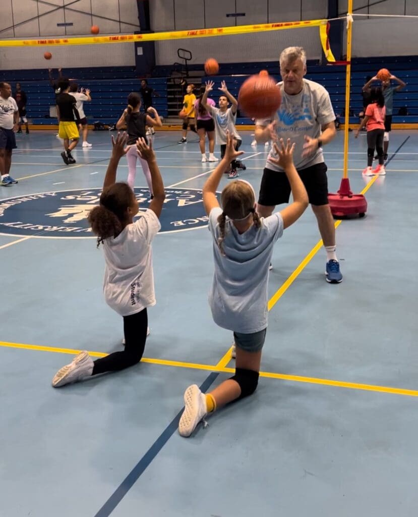 Olympic Gold Medalist Holds Volleyball Clinic on St. Thomas | St. John ...
